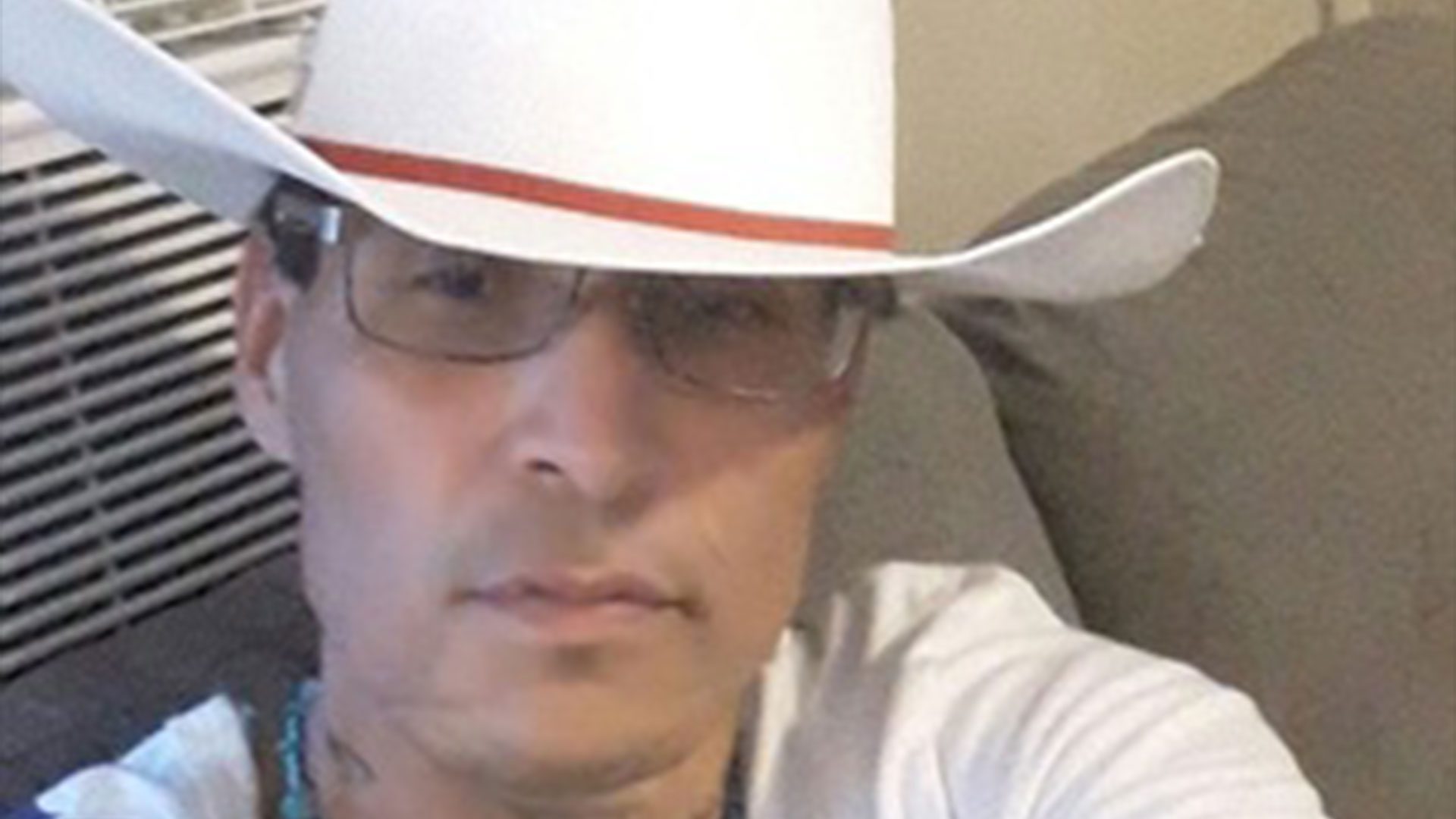 Family of Michael Thomas looking for help finding him in Edmonton