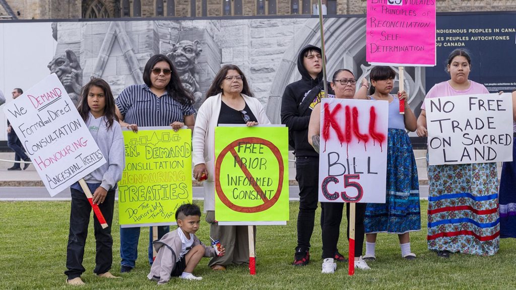 First Nations in Ontario challenge provincial, federal project laws