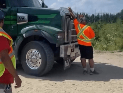 Bill 97: As tension rises, Quebec ministers return to the table with ...