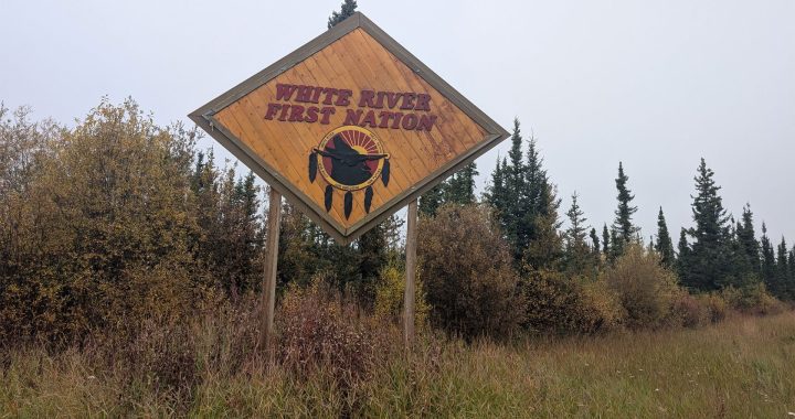 Bill 97: Quebec ministers meet with First Nations leaders