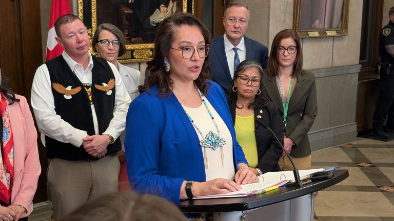 Feds reintroduces First Nations water bill after long delay